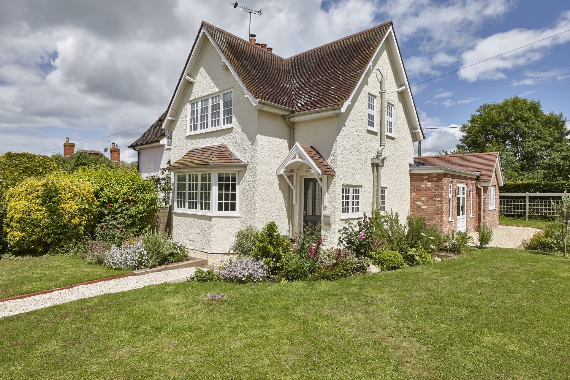 Bay vs Bow Windows, What Is the Difference